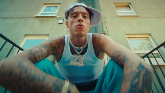 Avec son tube "Doja", le rappeur Central Cee fait sensation en France
