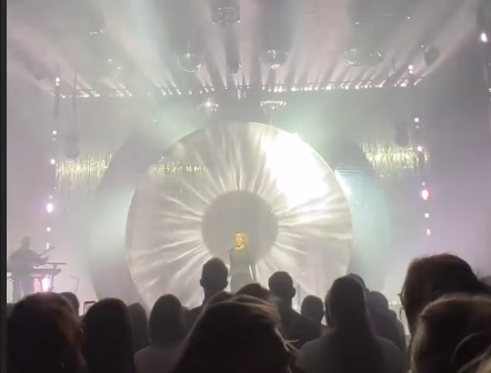 LORIE EN CONCERT : TOURNEE "LORIE PARTY" 2025 (Complète) ET 2026 ...