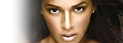 Nâdiya fait son grand retour avec "Et c'est parti" dans "Les 30 ans du ...