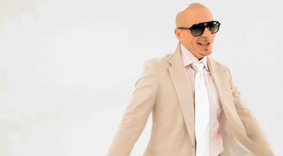 Pitbull fera-t-il plus fort que Yolanda Be Cool