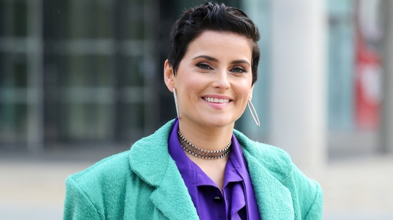 Nelly Furtado signe son grand retour avec le single électro "Eat Your Man"