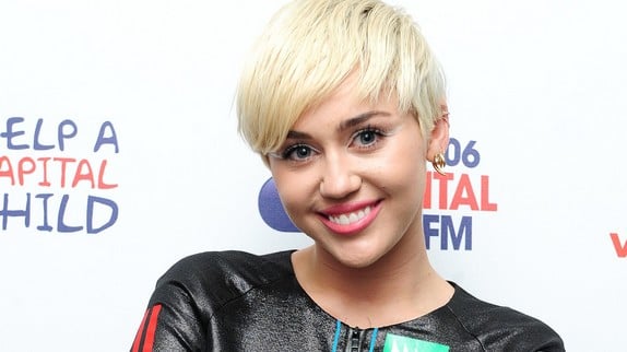 Miley Cyrus : le single "4x4" pour terminer l'été en beauté