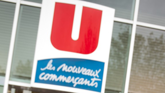 Pub des magasins U : qui chante