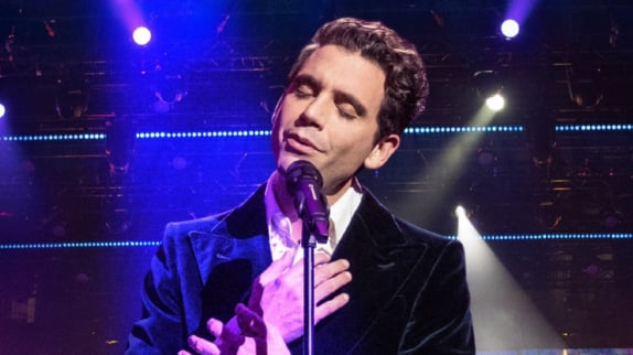 Mika sort l'album live de son concert à l'Opéra Royal de Versailles