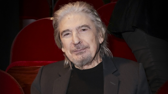 Serge Lama : bien qu'à la retraite, il annonce un nouveau spectacle