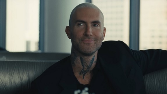 Maroon 5 en duo avec une superstar mondiale : découvrez le clip ...