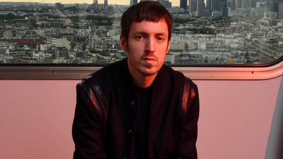 SebastiAn en interview : "Je me conçois plutôt comme un producteur qui ...