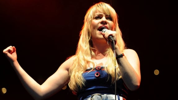 "Something Beautiful" : Duffy sort de l'ombre et dévoile un titre inédit