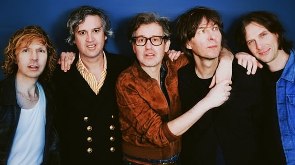 Beck et Phoenix dévoilent "Odyssey", une collaboration pop idéale pour ...