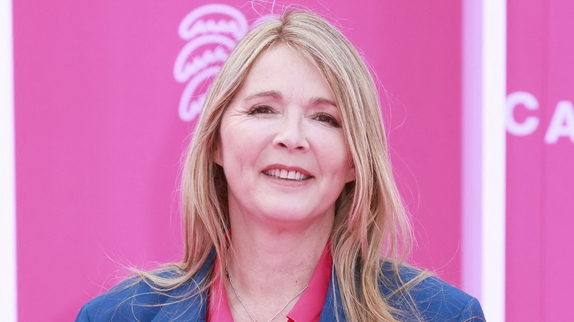 Hélène Rollès prête à quitter "Les Mystères de l'Amour" ? Sa réponse ...