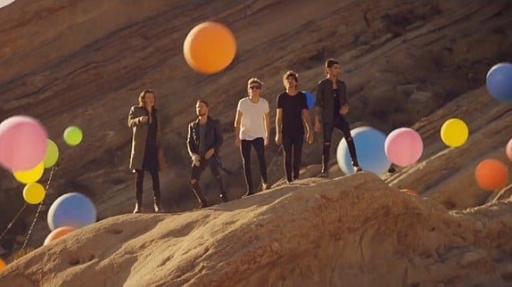 Clip de "Steal My Girl" : One Direction dirigé par Danny DeVito en ...