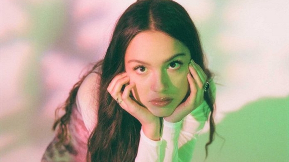 Olivia Rodrigo : son deuxième album sera "plus joyeux"