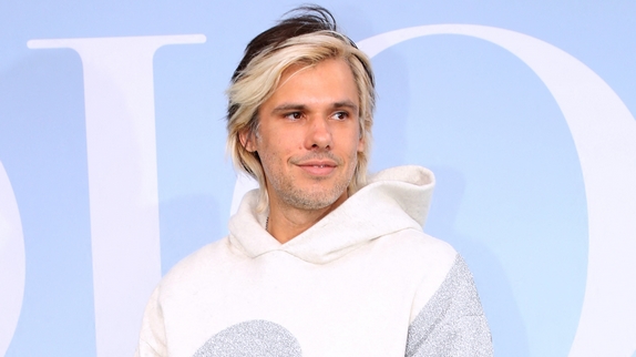 Orelsan annonce la suite du documentaire "Montre jamais ça à personne ...
