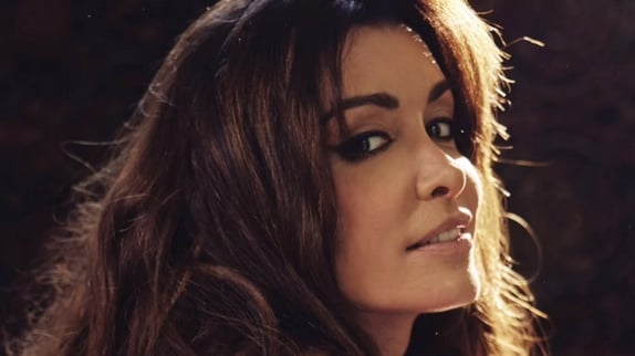 Jenifer de retour : voici la date de sortie de son nouvel album "Jukebox"