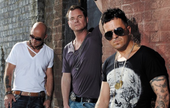 East 17 annonce son come-back avec un nouvel album