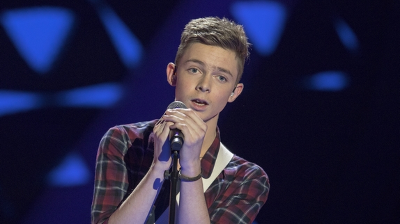 Destination Eurovision : Max Cinnamon en lice avec "Ailleurs" (VIDEO)