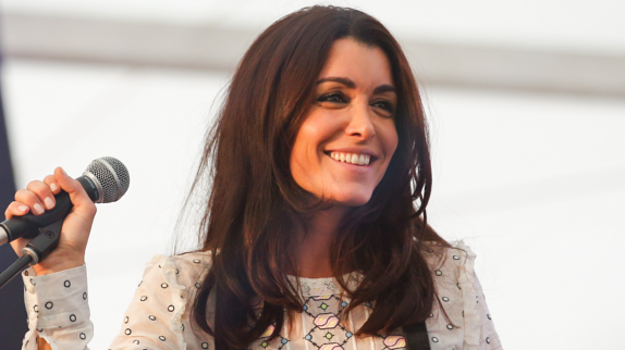 "Une nouvelle page" : Jenifer annonce deux tournées pour son retour sur ...