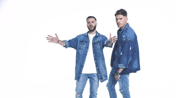 Clip "Mieux comme ça" : Lilliu nous fait découvrir son univers frais et ...