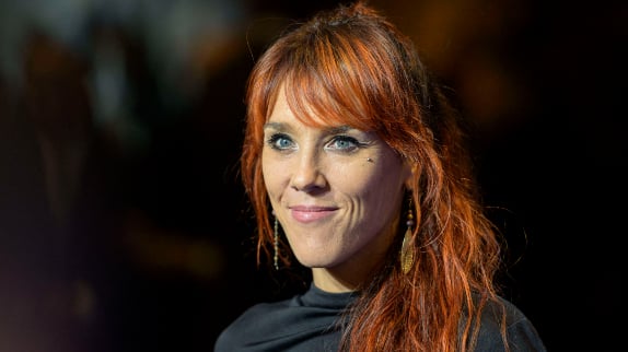 Zaz "très émue" : elle a vendu 5 millions d'albums dans le monde