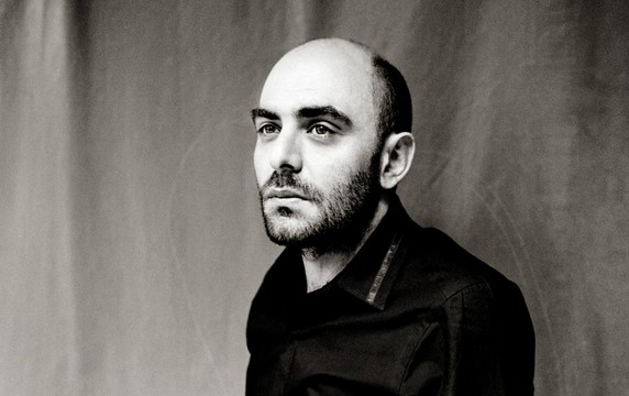 Da Silva prend de "La distance" : un nouvel album social