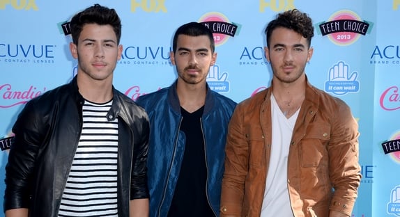 Les Jonas Brothers livrent l'album "LiVe" : écoutez leurs derniers ...