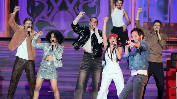 "C'est historique" : comment se prépare la tournée de la "Star Academy" avec les élèves