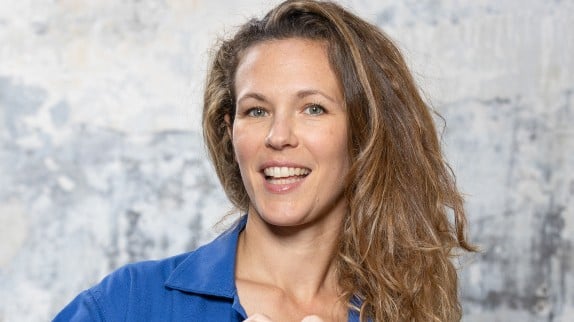 "C'est parti !" : Lorie se lance dans une nouvelle carrière prometteuse