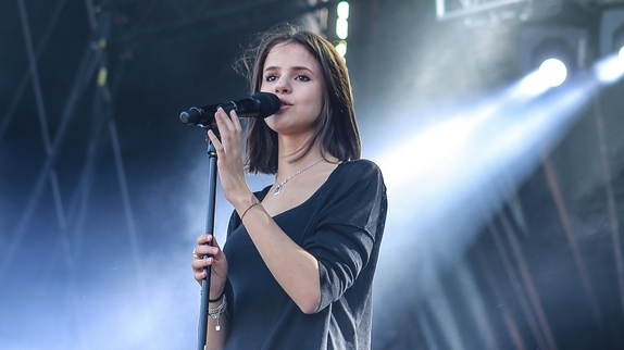 "On My Own" : Marina Kaye de retour avec un nouveau single vendredi