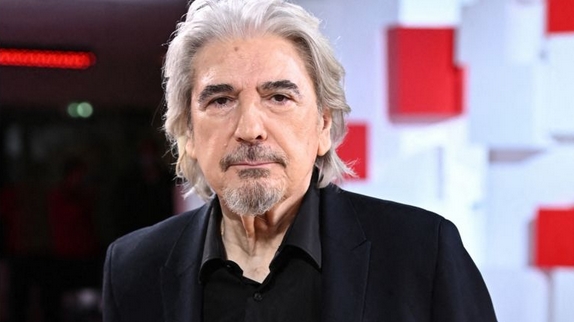 Serge Lama lance un appel à "Aimer" sur le premier single de son ...