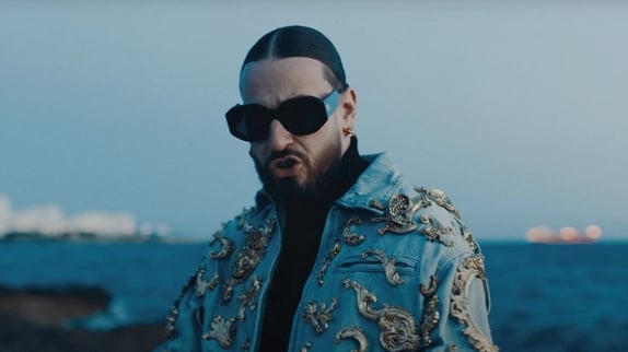 SCH au coeur de la violence à Marseille dans son nouveau clip coup de ...